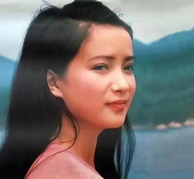 Actor He Qing: broke up with Liu Wei, divorced Xu Yajun, and is still ...