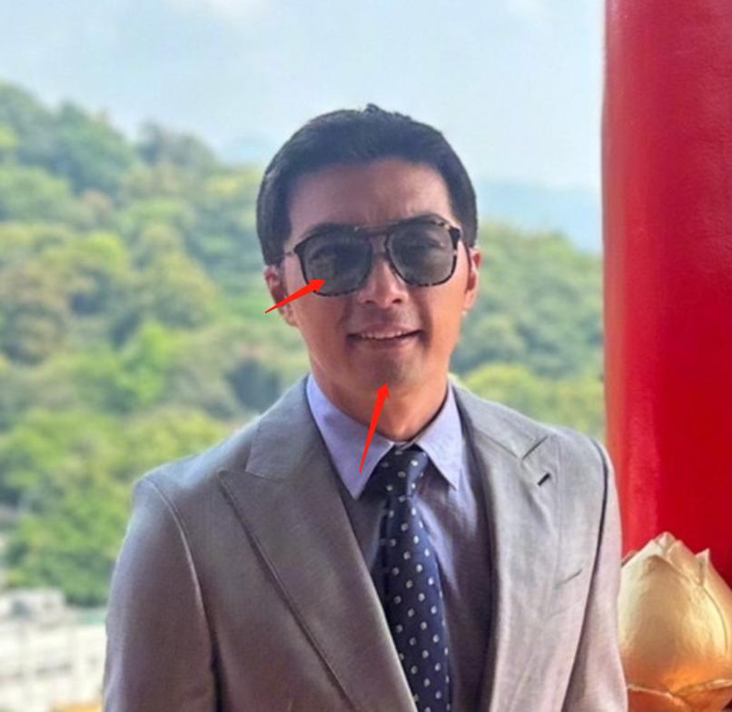 39-year-old He Junxiang is unrecognizable in recent photos! The stubble on the back of the head ...