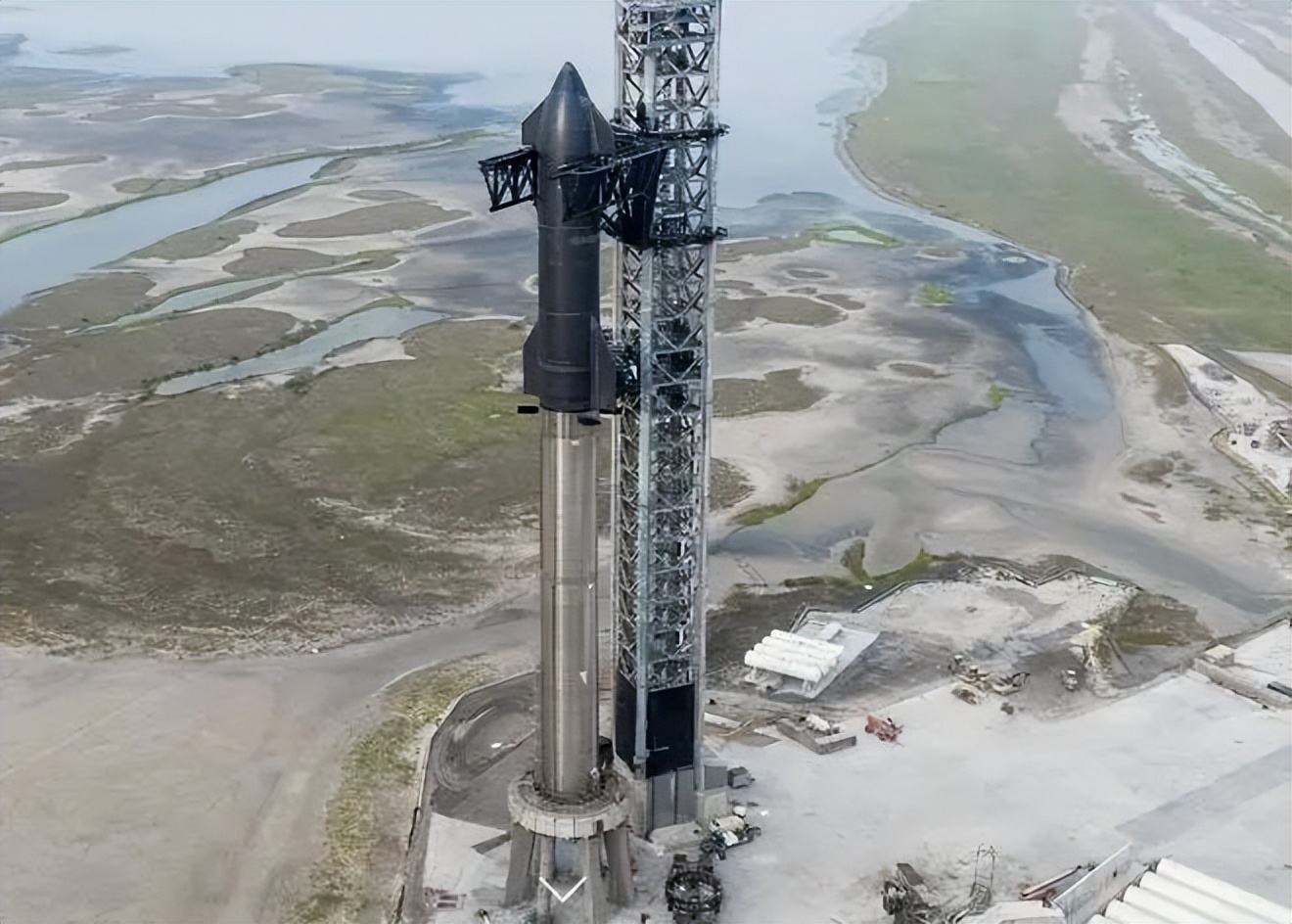 How big is the gap between China and the United States in heavy rockets ...