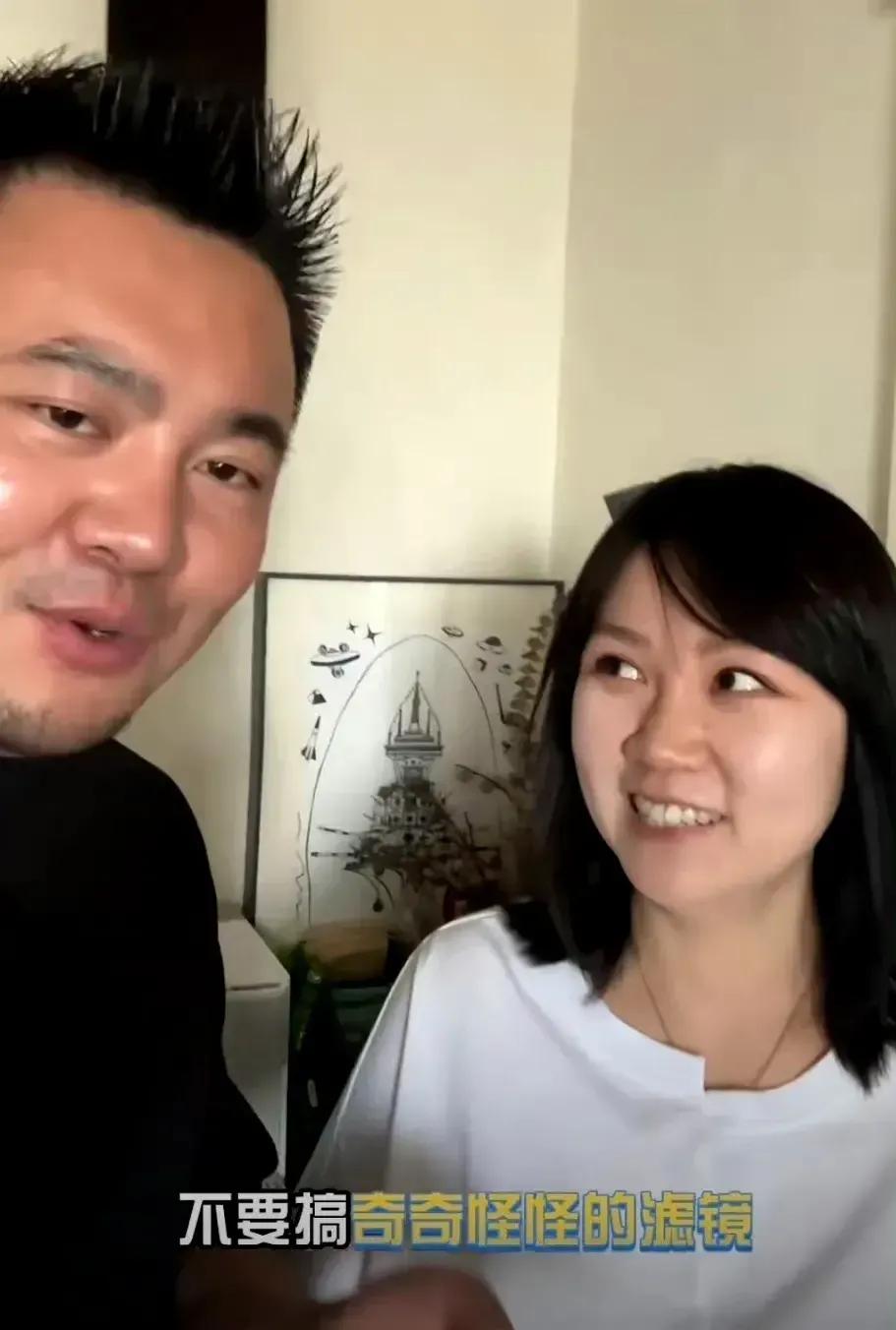 Deng Ke did not hesitate to suppress Zhao Liying in order to promote the self-made drama. - iMedia