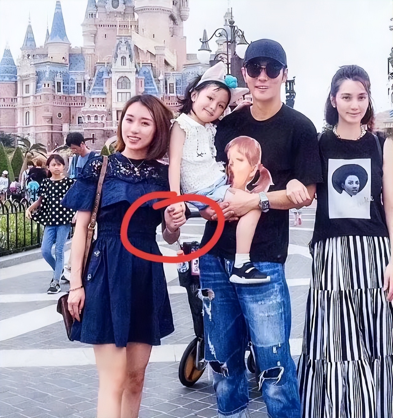 Broker Bi Ying's chat records were exposed, Zhang Danfeng and Hong Xin's divorce may be reversed ...