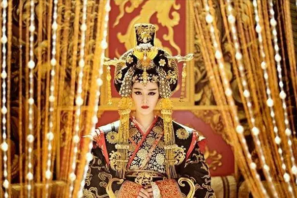 How tragic was the fall of the Tang Dynasty?The emperor was killed, and ...