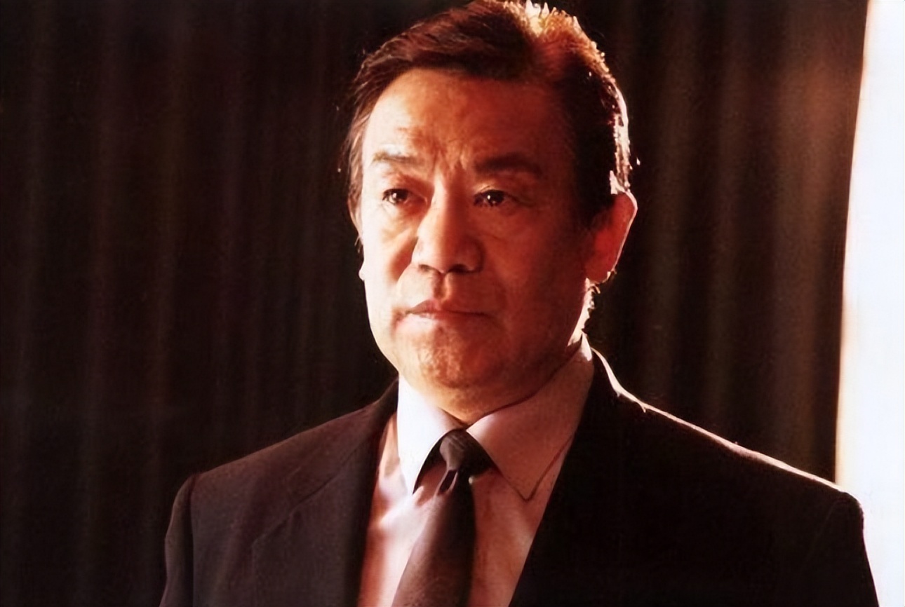 The 80-year-old national first-class actor Gao Ming is praised and down-to-earth - iNEWS