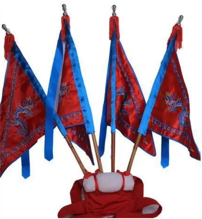 Why do the generals have flags behind their backs?Is it an exaggerated ...