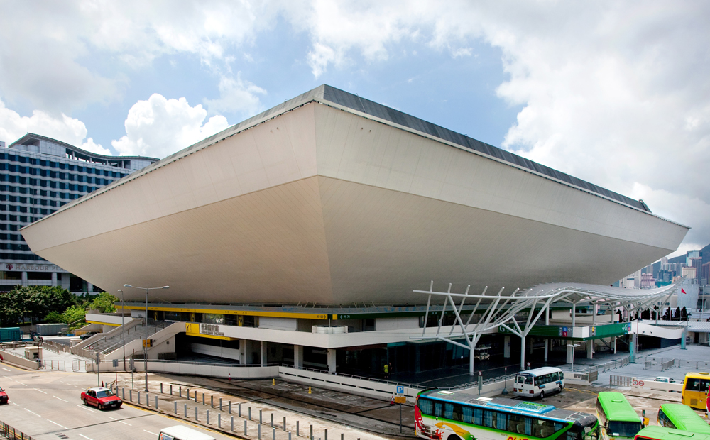 Do you know which singer has the most concerts in Hong Kong Coliseum ...