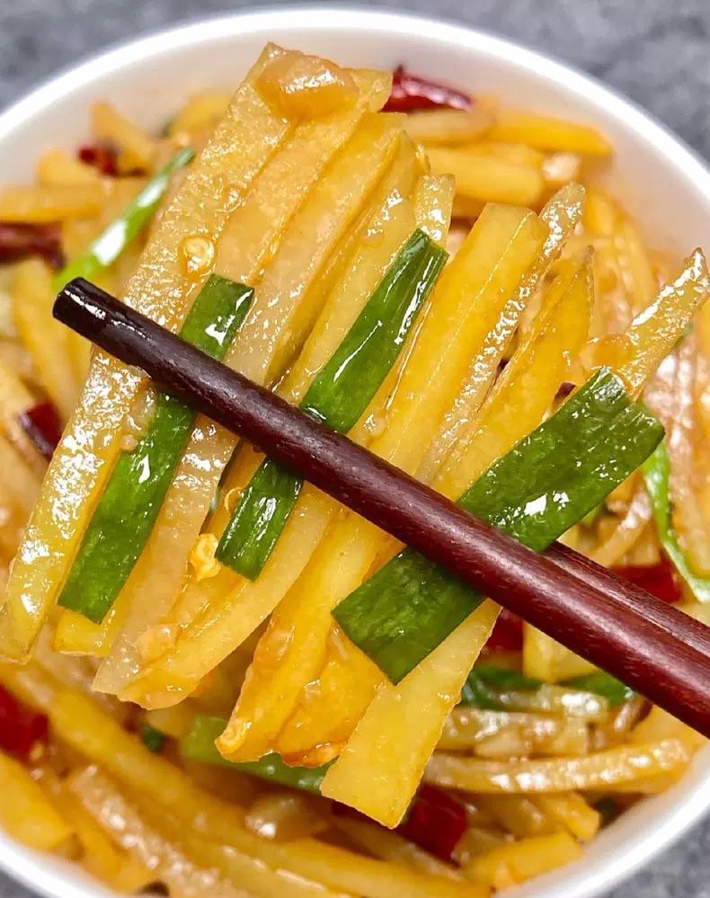 The fragrant and spicy potato shreds are delicious and unique. The more ...