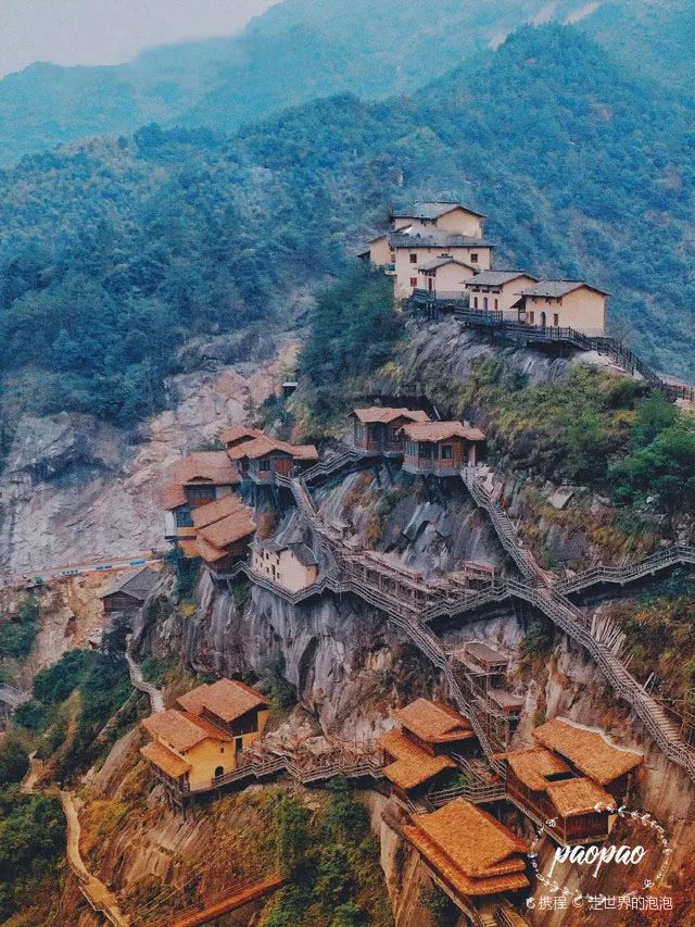 Costing 2.6 billion, the Xianxia world built on the cliff!Exclamation ...