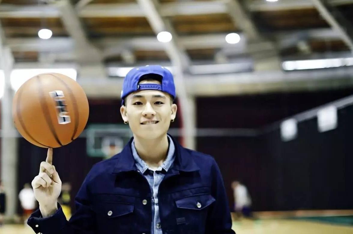"Ruffian Tough Guy" Ou Hao: It is the son of the great director Liu ...
