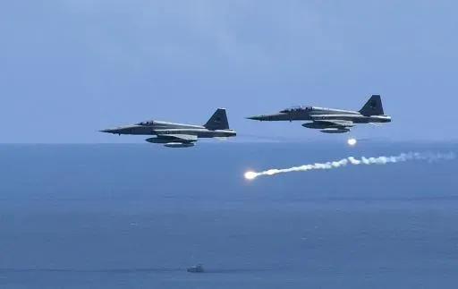 The situation is already highly tense? From south to north, military ...