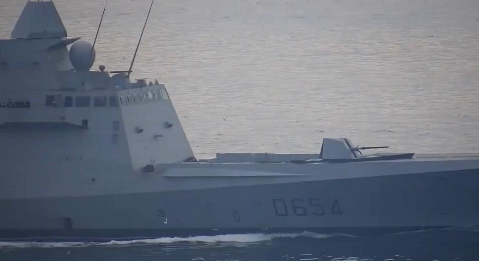 The FREMM class is a warship that combines all the best of the French ...