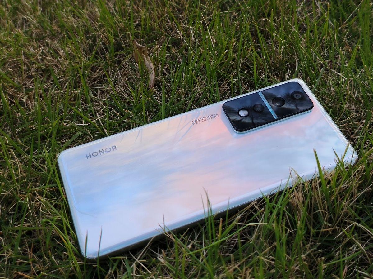 It is recommended to choose a high-end processor when buying a mobile ...