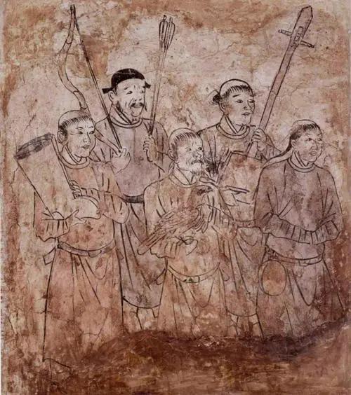 In the hearts of the people of the Han Dynasty, mountains and forests ...