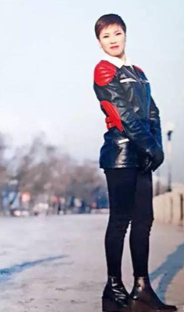 The nun drove a luxury car and lived in a villa, and married two monks ...