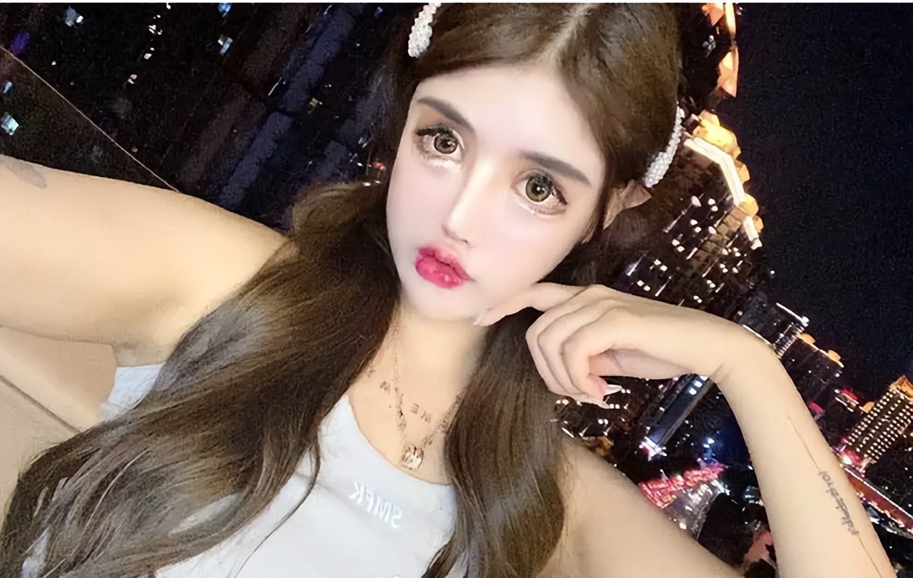 Zhou Chuna, who took plastic surgery as soon as possible, is now so ...