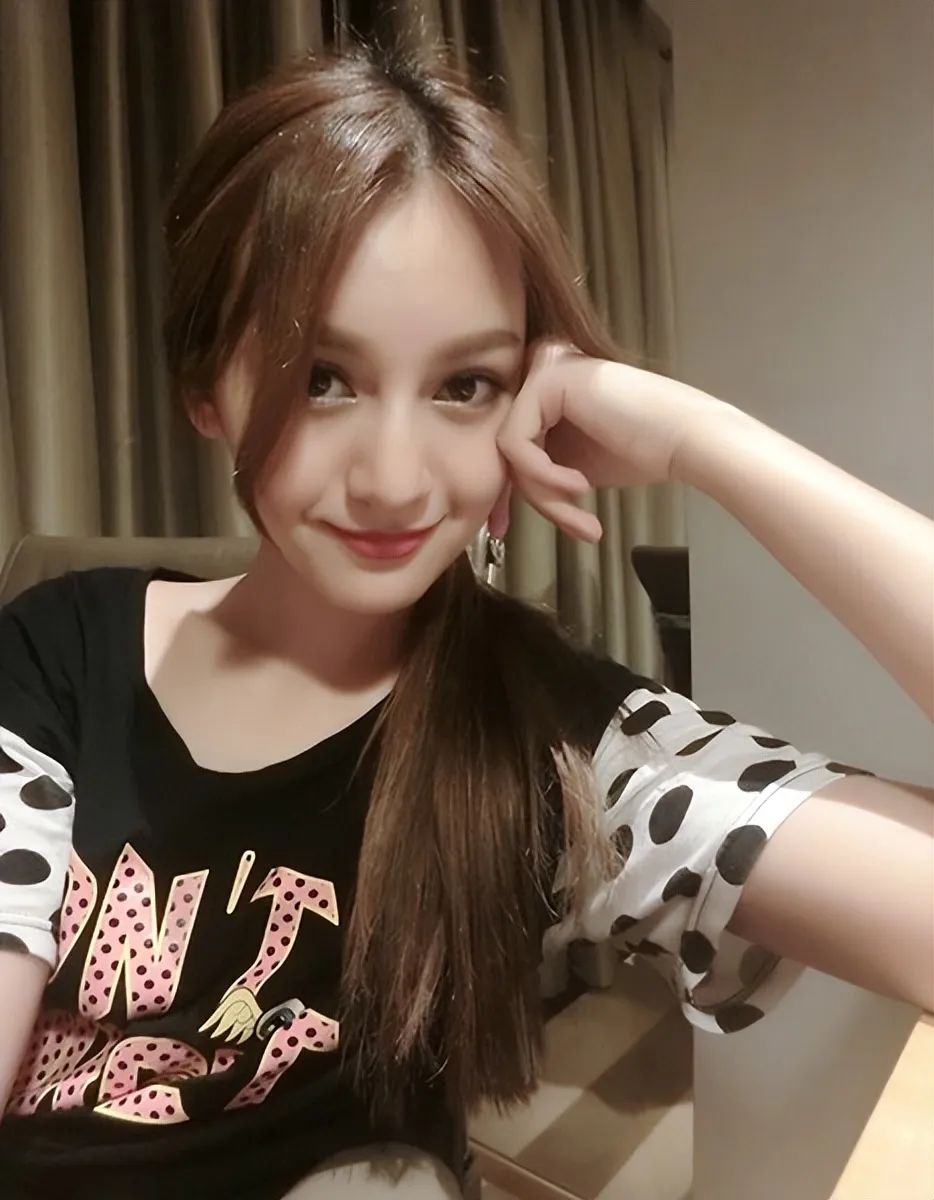 Li Chen complained that "Girls are a burden", causing public outrage ...