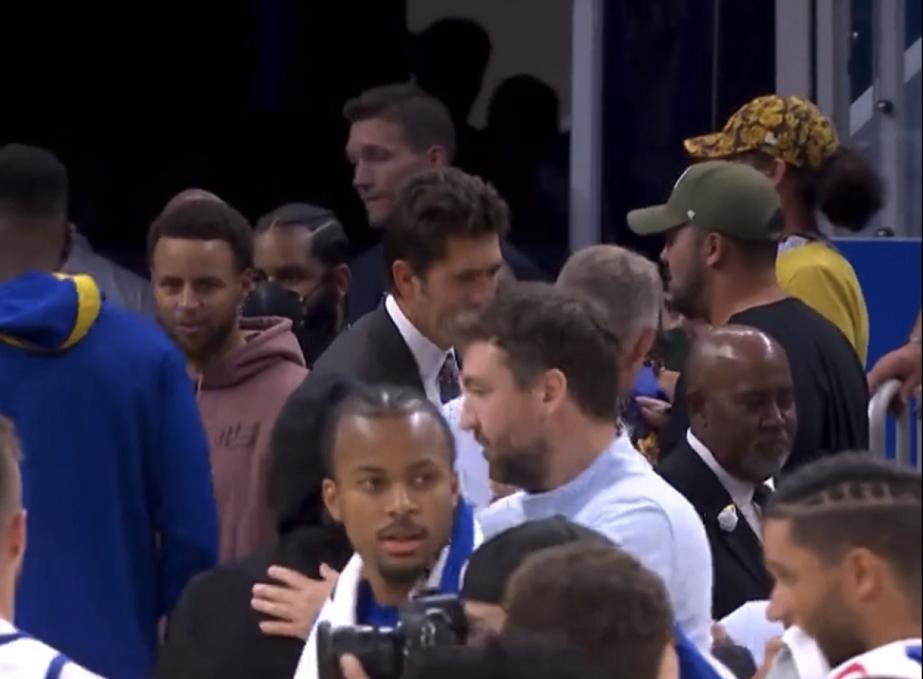 Warriors beat Trailblazers!Cole is calm, written by Wiseman, the first ...