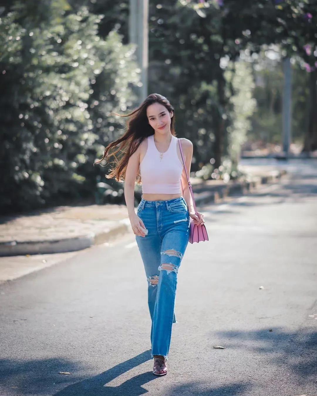 Thai star Padjongpa Sachu - iNEWS