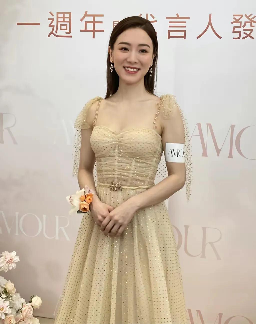 Wang Minyi and Zeng Guoxiang haven't seen each other for a month - we ...