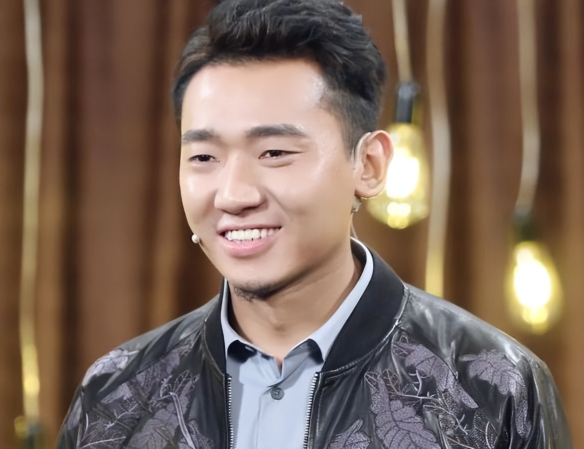 Who was the champion of Guo Qin's "New Song of China", and why didn't ...