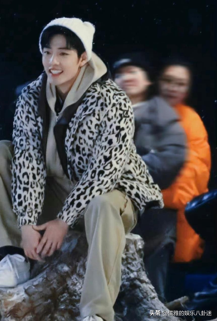 Xiao Zhan's boyfriend is full of strength! Holding Bai Baihe in his ...