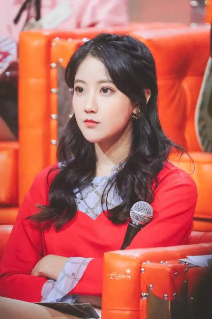 Mingyang Entertainment—Beauty Star—Li Yitong - iMedia