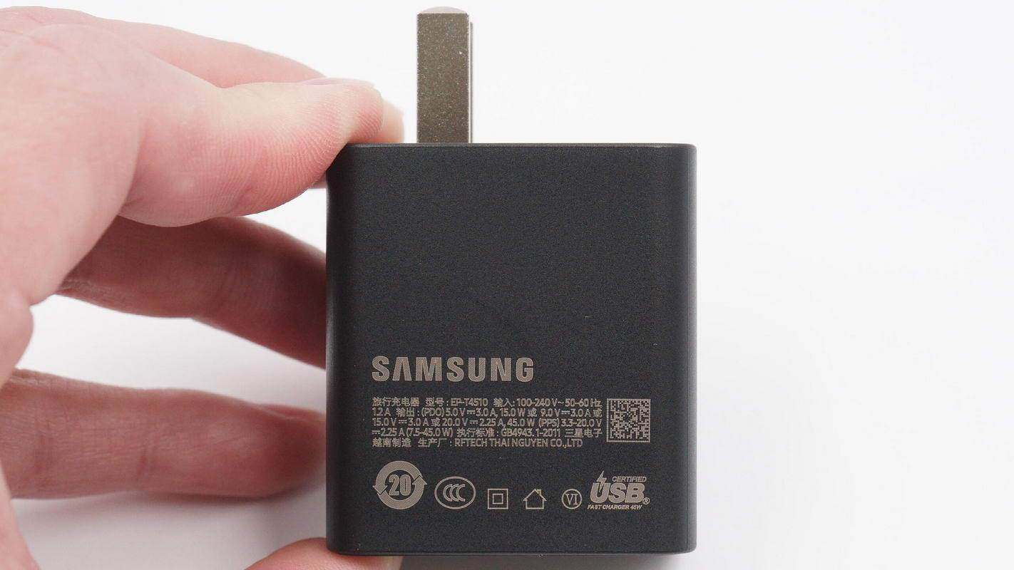 Samsung's first GaN fast charge comes out: built-in nano-micro GaNFast ...