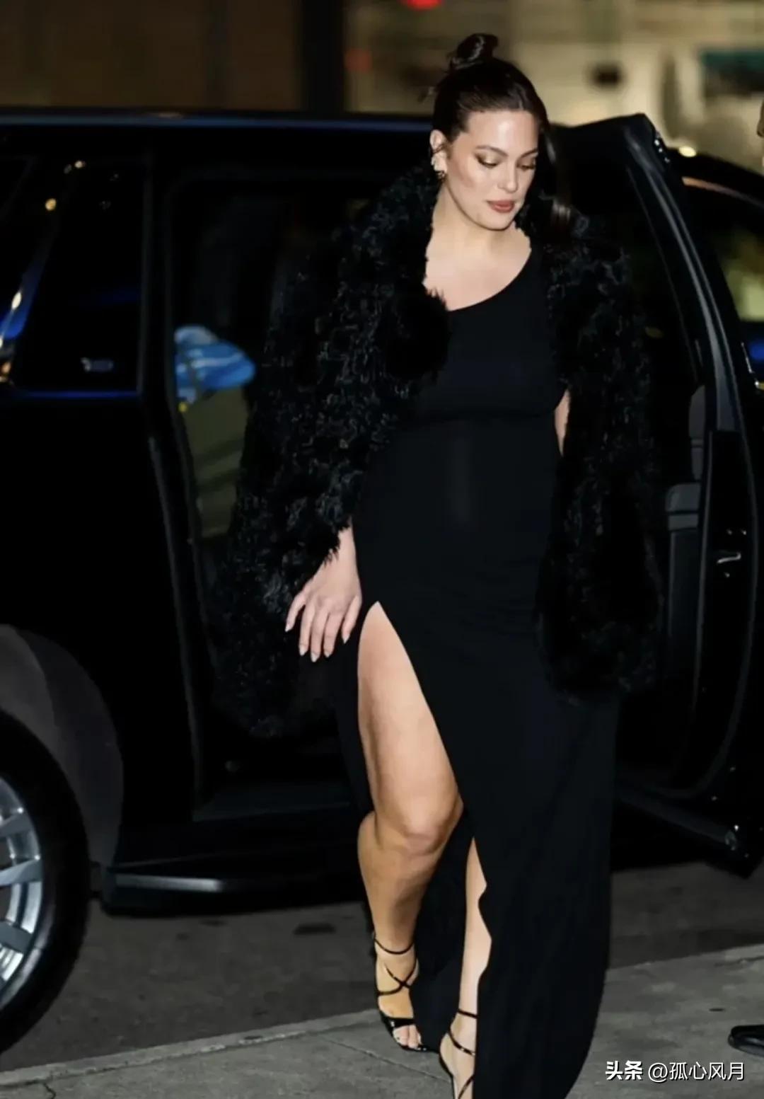 Concubine Yang in Europe and America——Ashley Graham - iNEWS