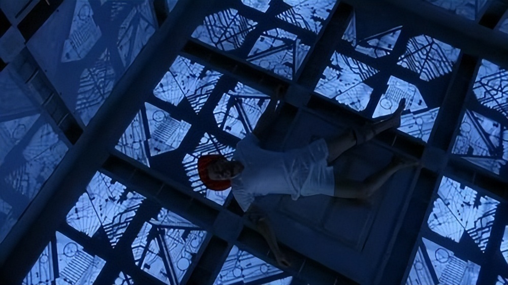 Distorted and deformed complex space, living environment on the verge ...