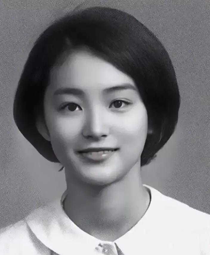 Lin Qingxia won the Golden Horse Award for Lifetime Achievement, and ...