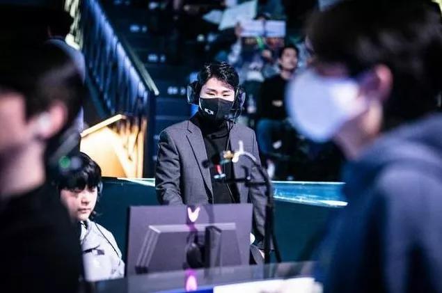 The LCK regular season is coming to an end, five teams have secured ...