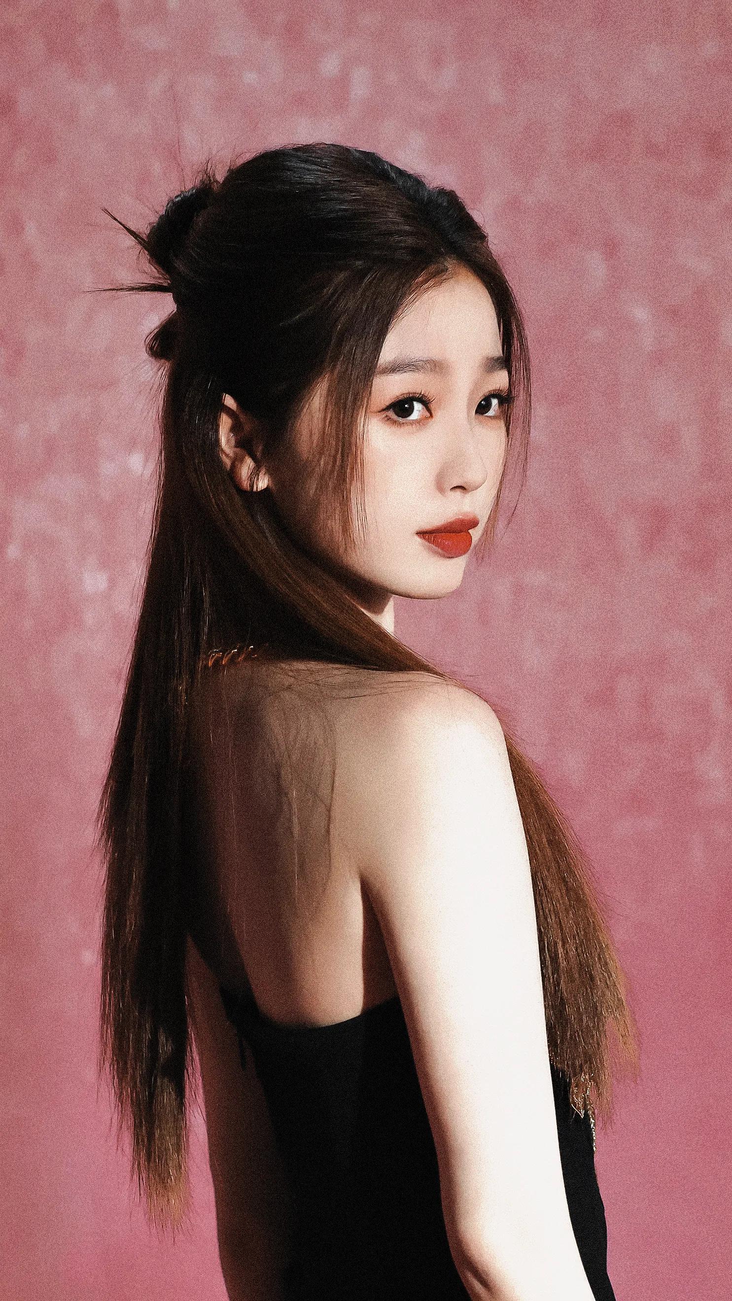 Yu Shuxin - iMedia
