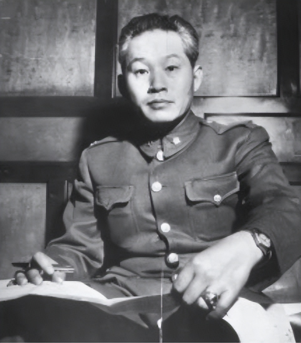 In 1990, Sun Liren, who had been under house arrest for 33 years ...