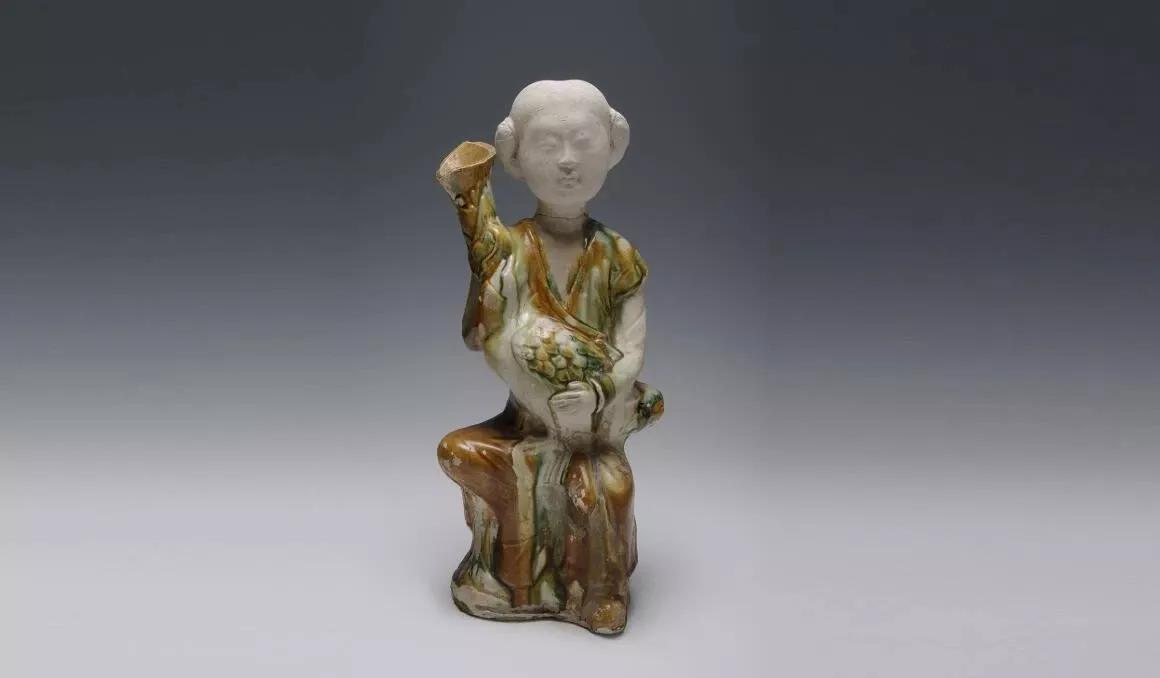 Tang Sancai female figurines through thousands of years - iNEWS