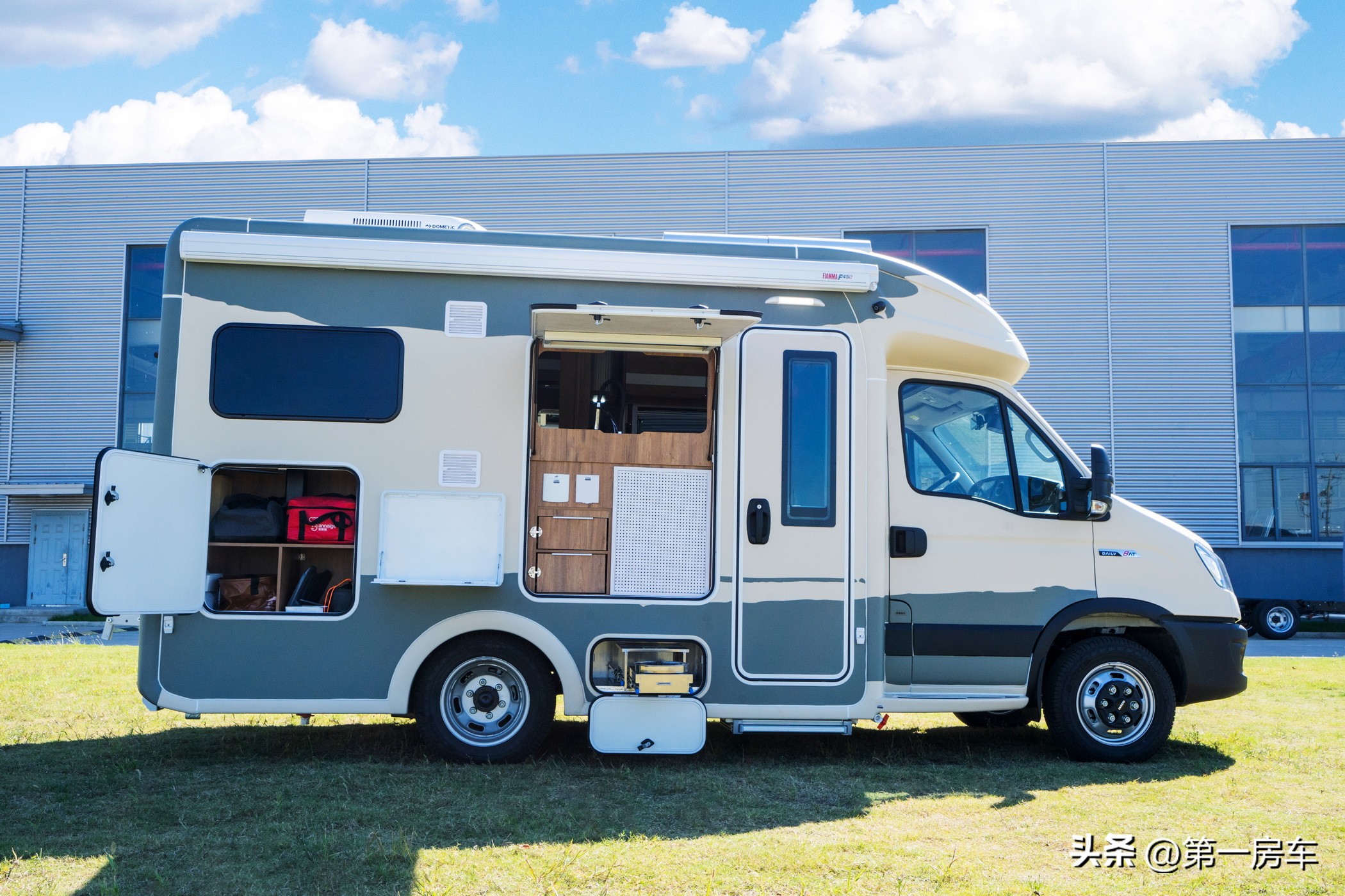 See you again!Saide's new small forehead RV, with ultra-high ...