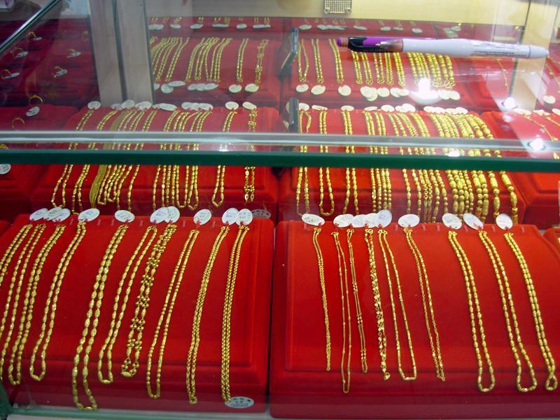 There are many "tricks" in gold stores, few people know the truth, it's ...