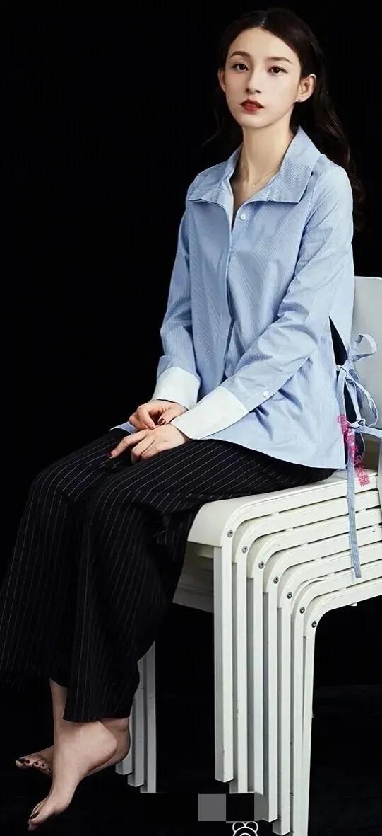 CCTV host Ma Fanshu - iNEWS