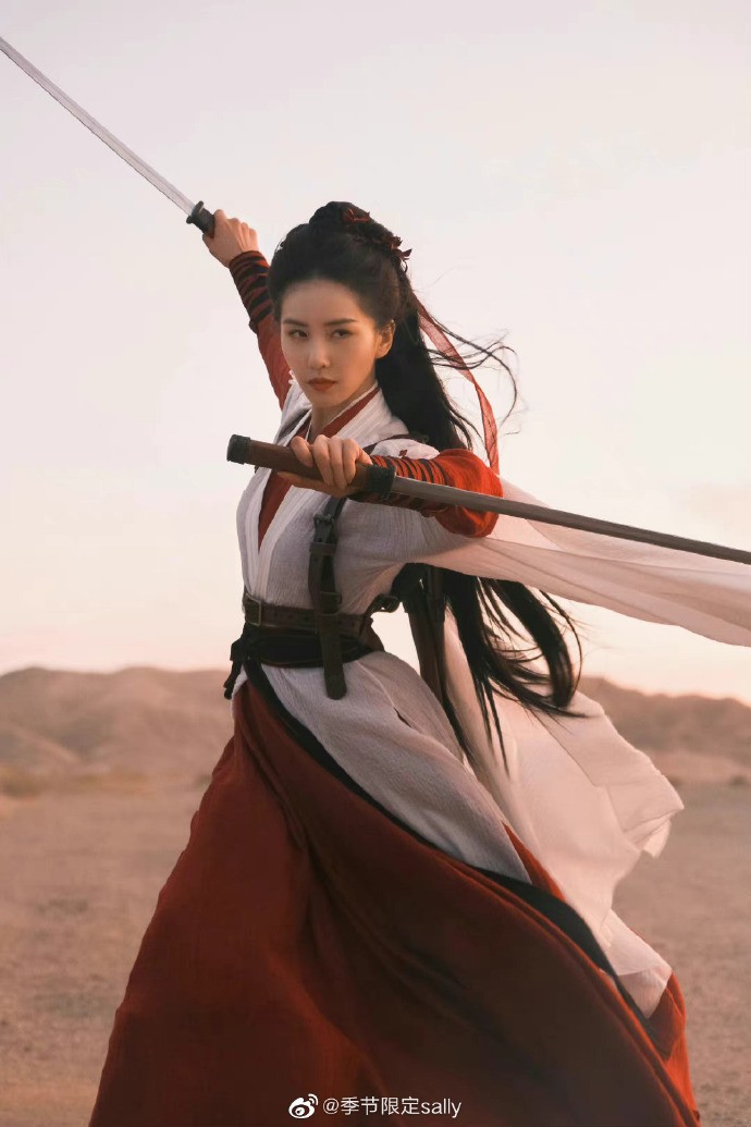 Liu Shishi chooses the ancients!These side shots are so beautiful and ...