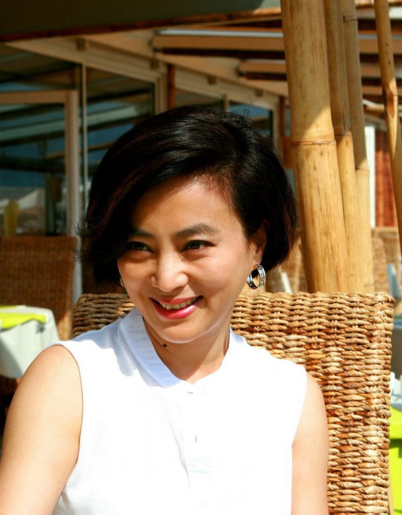 She is the most beautiful "Jade Rabbit Spirit". She married a Jewish ...