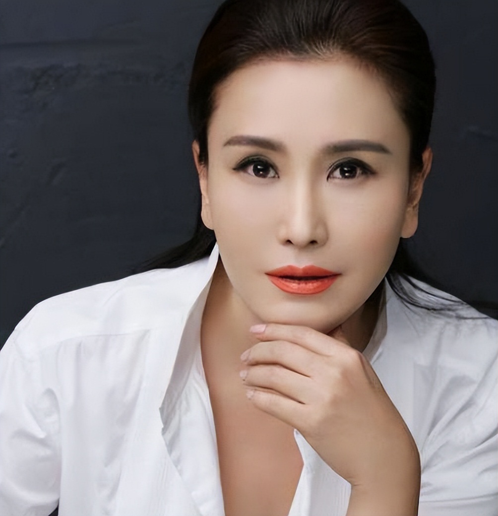 36-year-old Wang Qian married 59-year-old Xu Qingdong, and gave birth ...