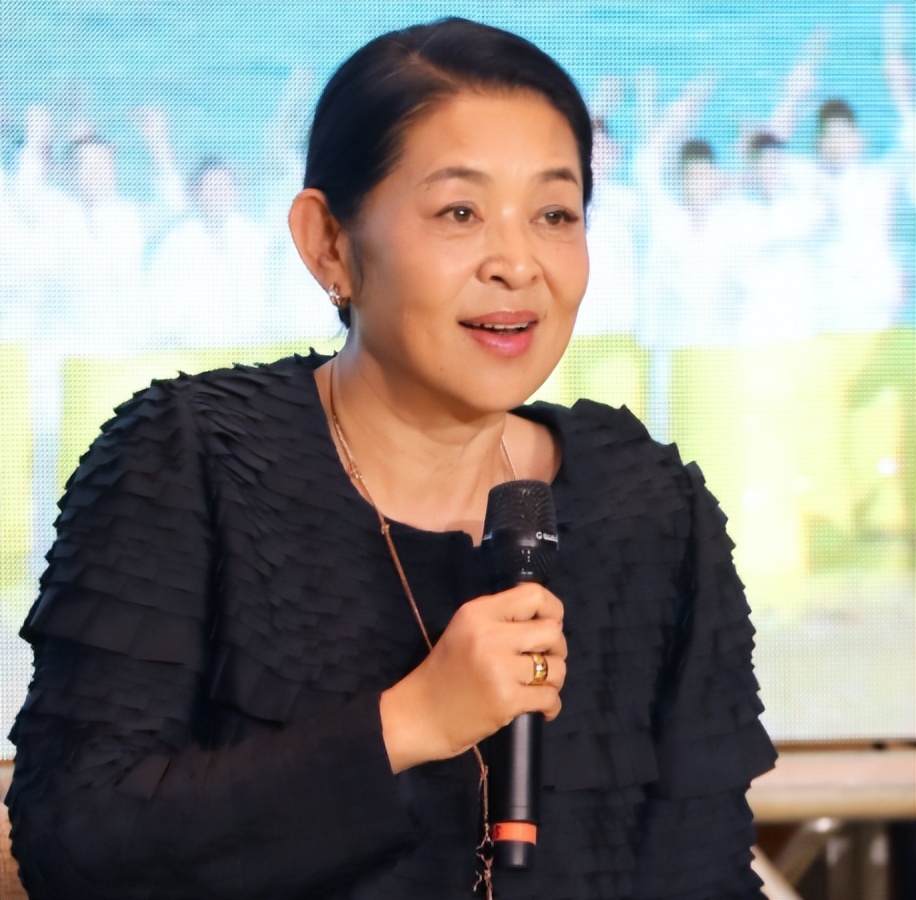 The same is a child, Ni Ping went bankrupt for her son, why did she ...