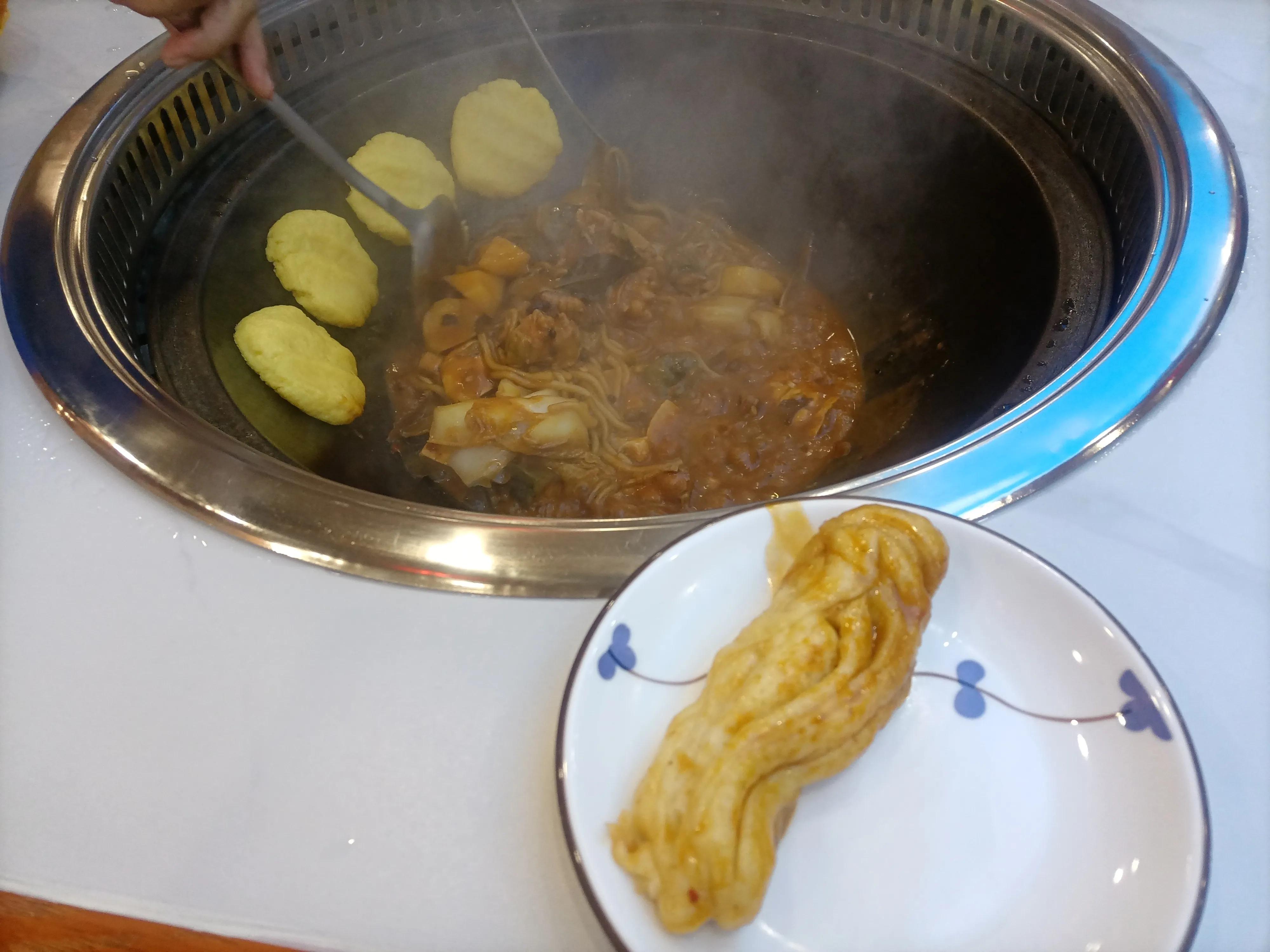 Lemei Food Appreciation Group eats home to explore the store iron pot ...