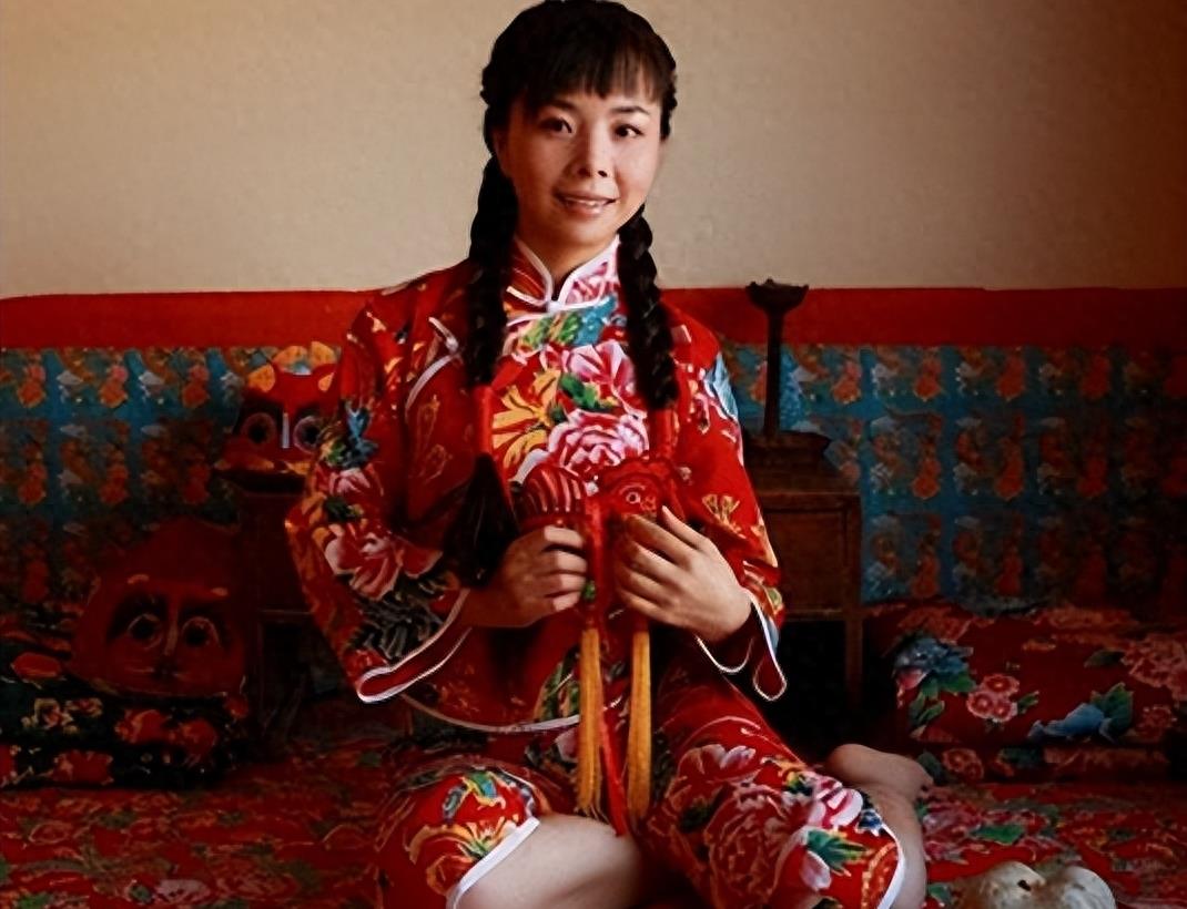 Grassroots singer Wang Erni's identity revealed? It turns out that she ...