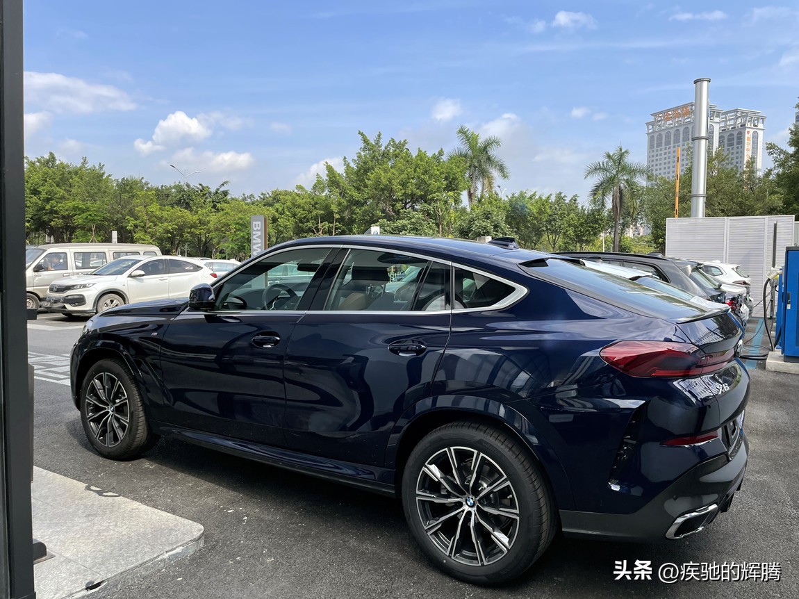 22 X6 30IM sports suits: 2.0T+8AT fully imported BMW cars, how many people plan to buy them? - iNEWS
