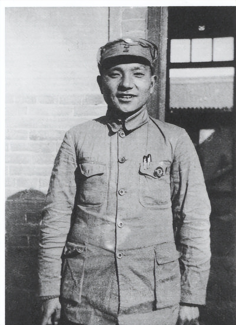 Deng Xiaoping's eldest son, Deng Pufang, jumped off a building at ...