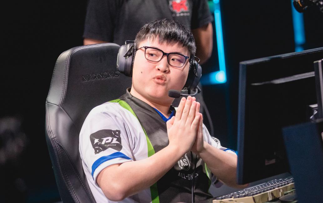 EDG ever wanted to sign Uzi and Faker?Remember Shi Yigua's previous revelations? - iNEWS