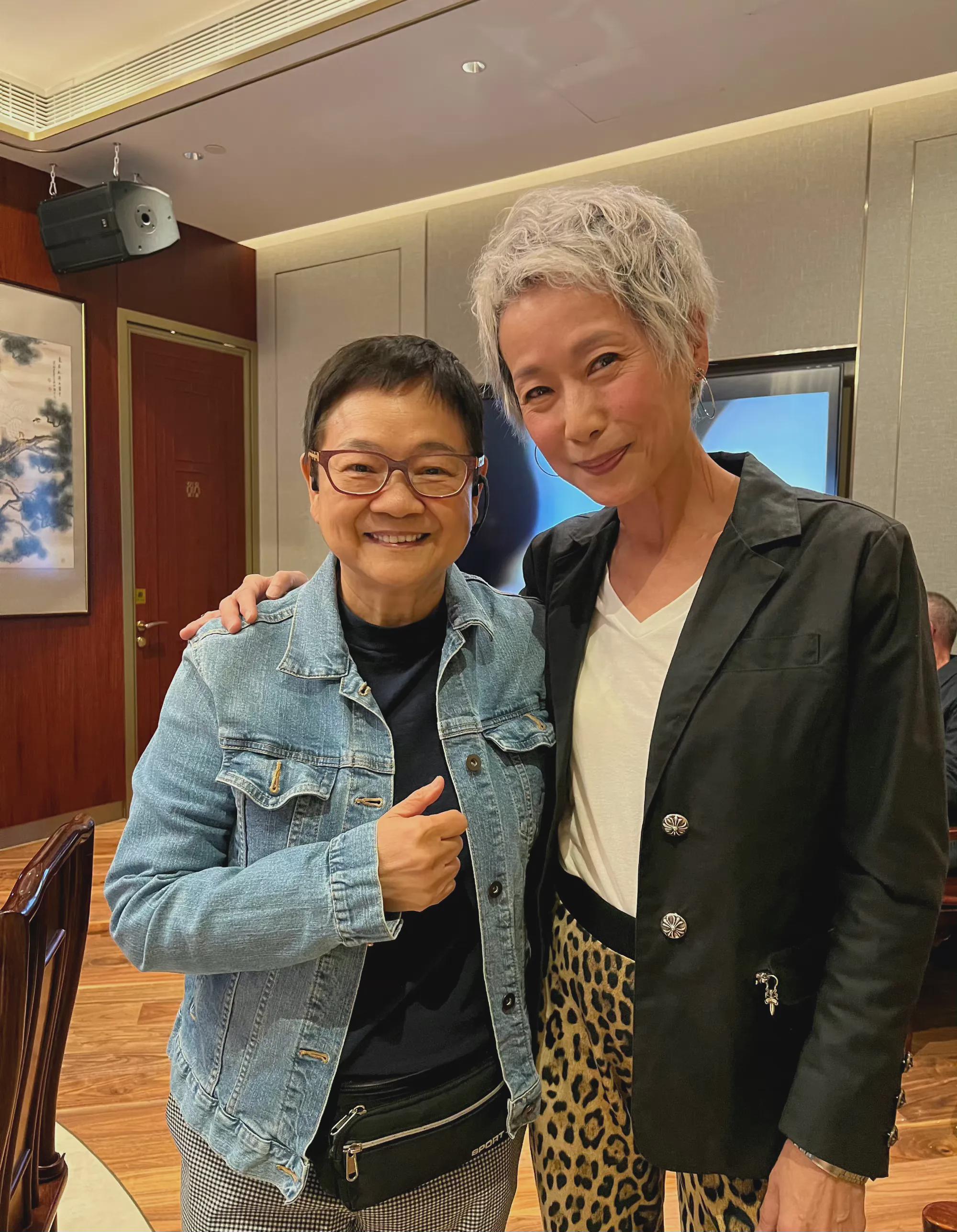 Ye Tong was very different from Zhao Yazhi in his later years!A plain ...