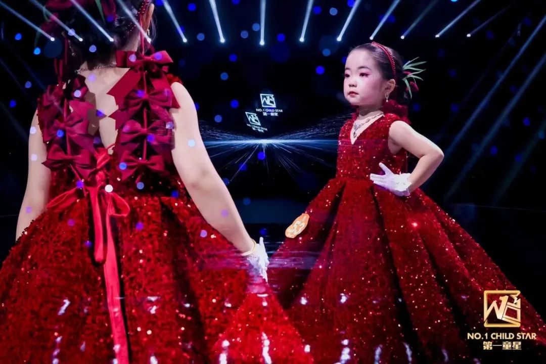 Fan Mingqi - runner-up with both strength and popularity - iNEWS