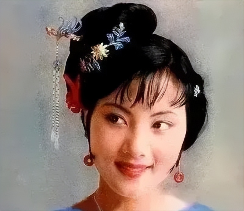 In 1996, "Wang Xifeng" Le Yun jumped from the 13th floor. When she was ...