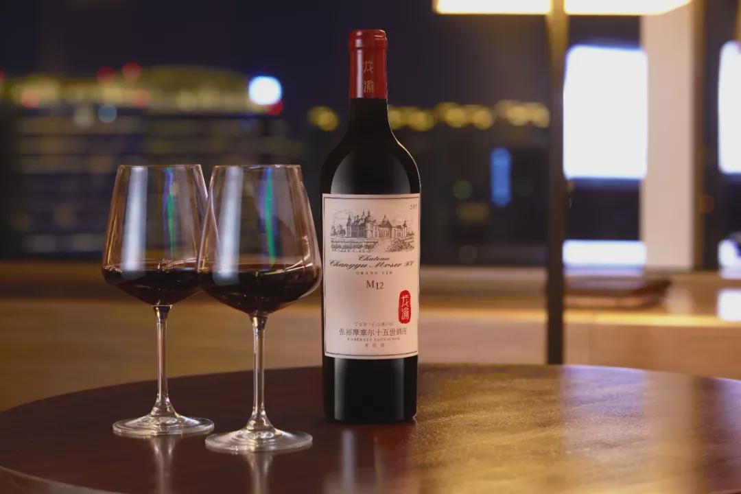 6 high-end events, and 6 top "friend circles" of Longyu - iNEWS