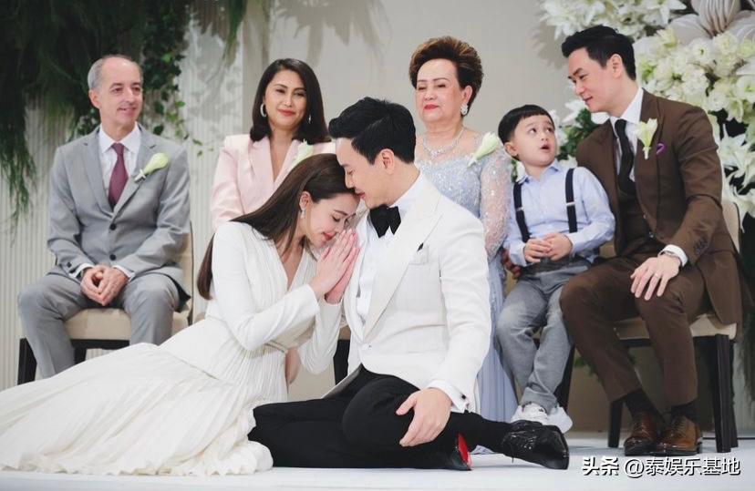 Pat got married into a wealthy family as he wished, and became sister-in-law with Chompoo - iNEWS